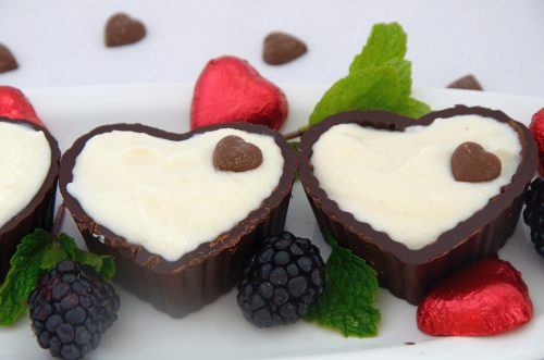 How to Make Chocolate Dessert Shells - The Wine Lover's Kitchen