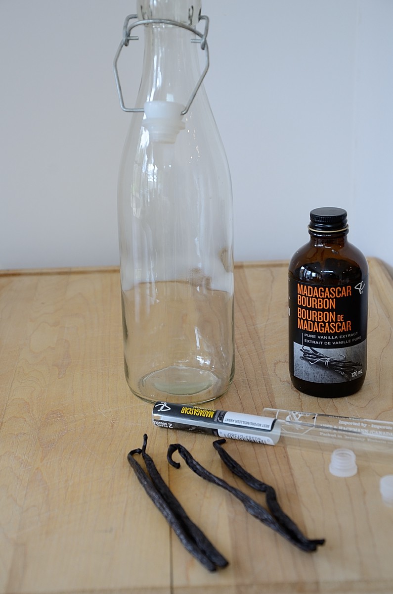 How to Make Homemade Vanilla Extract - The Wine Lover's Kitchen